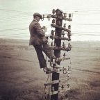 48 Spine Chilling Linemen Photos During Work